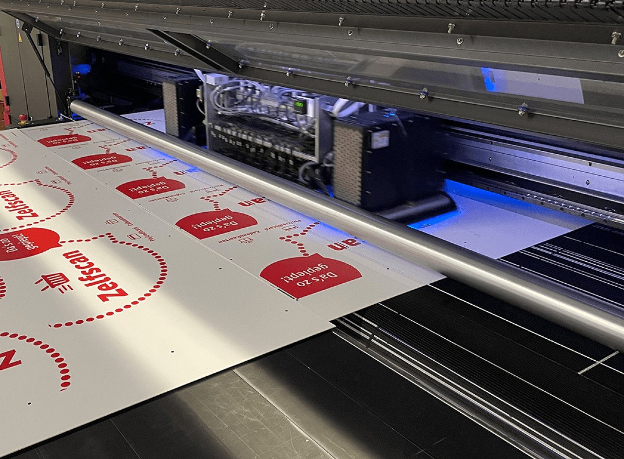 Printing small letters on sheet material? Here are some tips! | PrintSimple