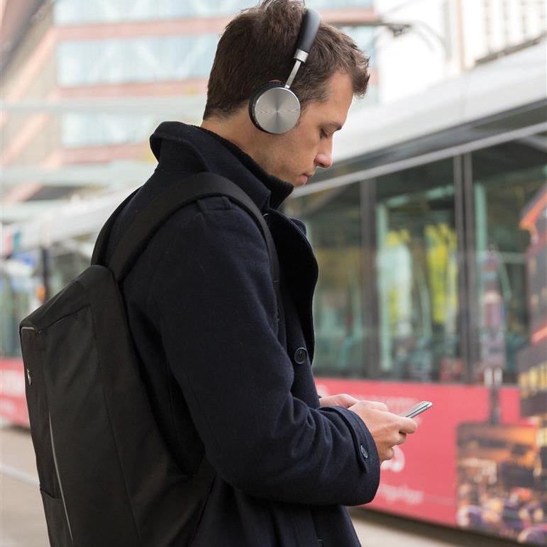 Printed headphones with your logo | PrintSimple